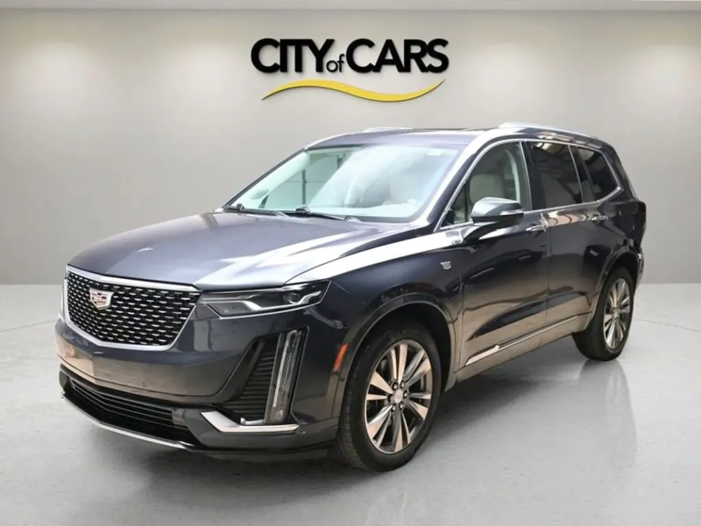 Used 2021 Cadillac XT6 Premium Luxury for sale in Troy, MI at City of ...