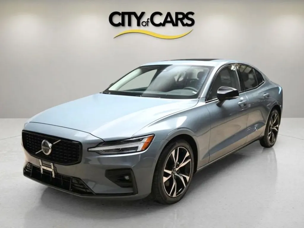 Used 2024 Volvo S60 B5 Plus Dark Theme for sale in Troy, MI at City of ...
