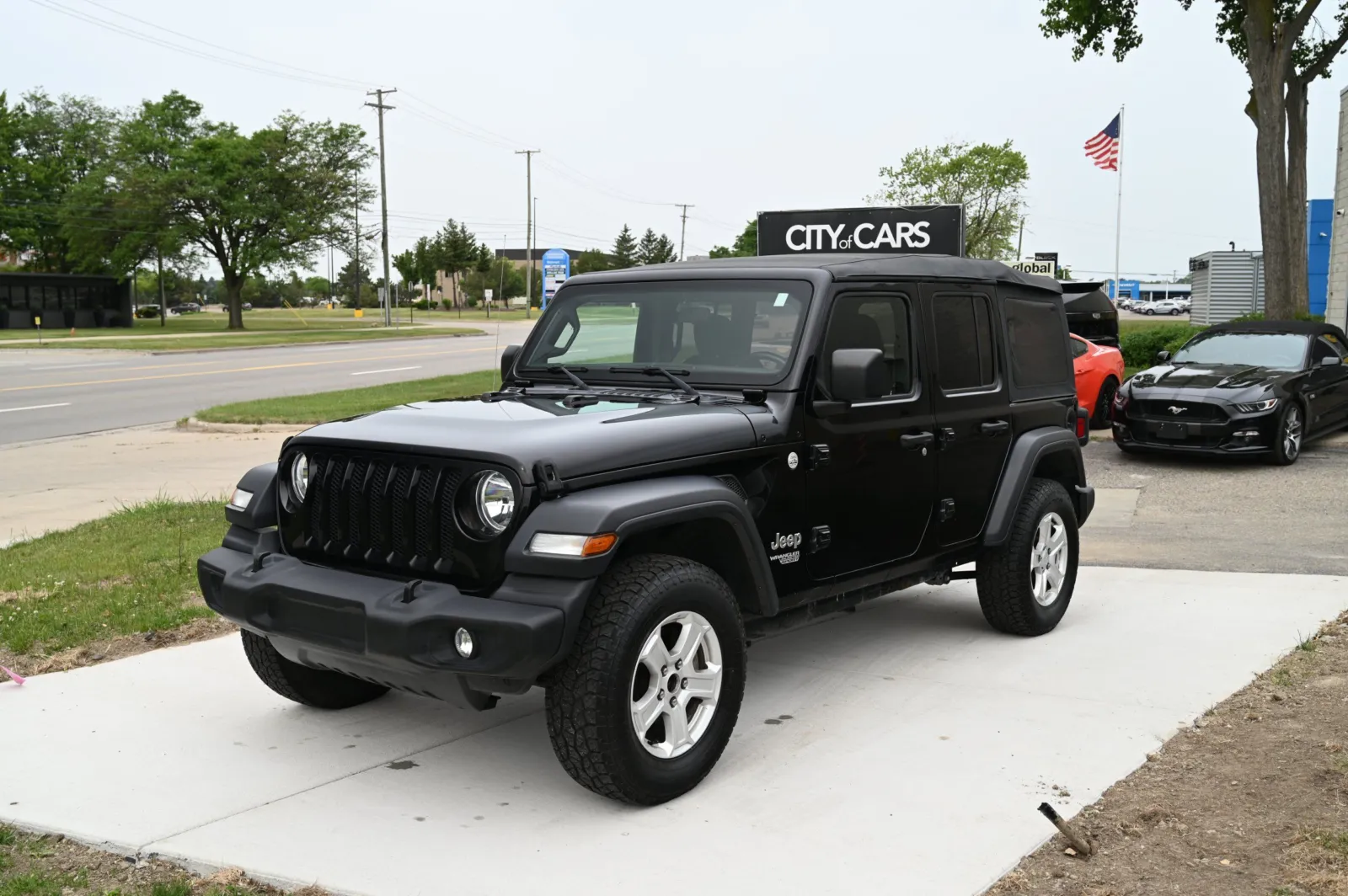 Used 2018 Jeep Wrangler Unlimited Sport S for sale in Troy, MI at City ...