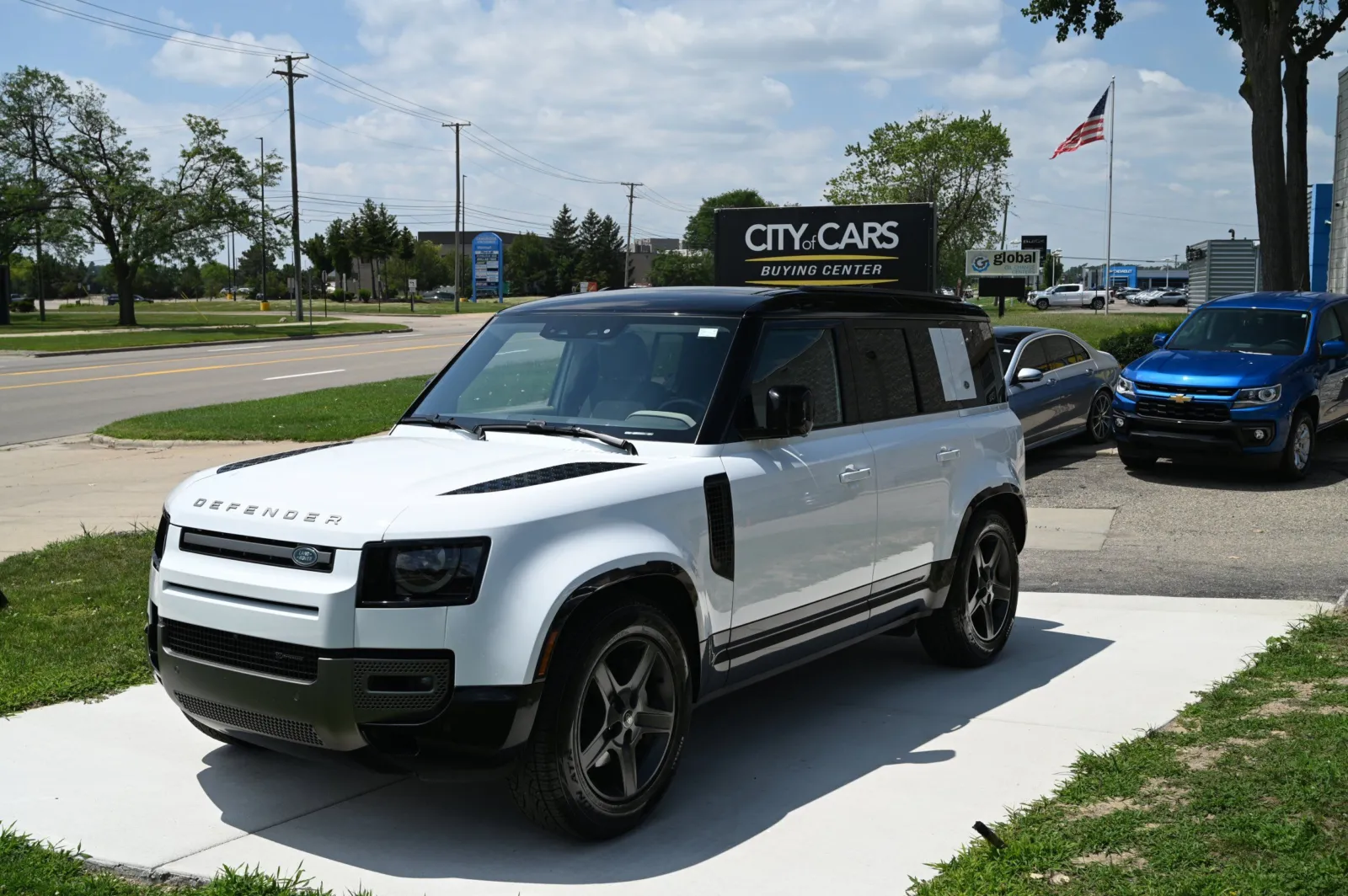 Used 2023 Land Rover Defender 110 X-Dynamic SE for sale in Troy, MI at ...