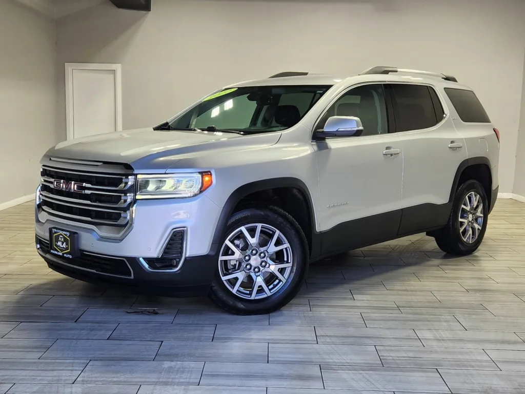 Used 2020 GMC Acadia SLT for sale in Cinnaminson, NJ at Majestic ...