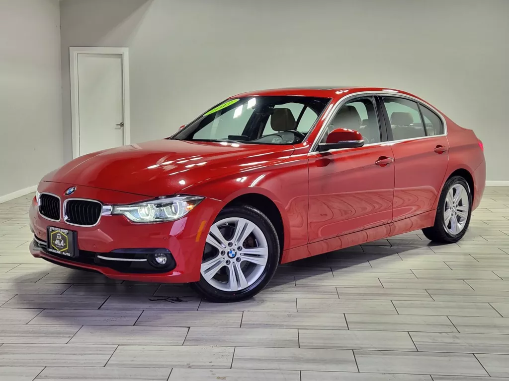 Used 2017 BMW 3 Series 330i xDrive for sale in Cinnaminson NJ VIN WBA8D9G37HNU61753