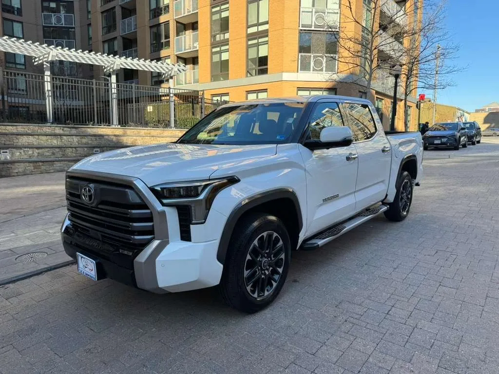 Used 2023 TOYOTA TUNDRA LIMITED for sale in Arlington, VA at C&G ...