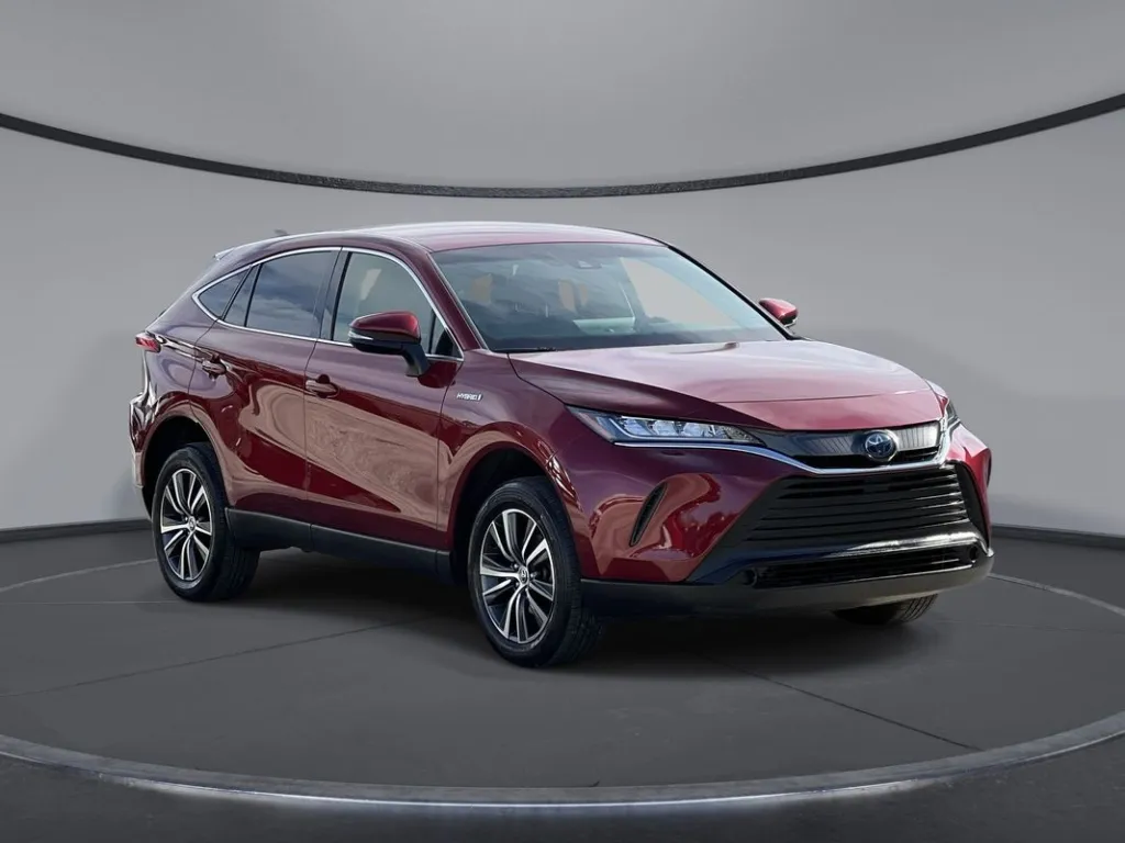 Used 2021 Toyota Venza LE for sale in Jacksonville, FL at Merit Auto ...