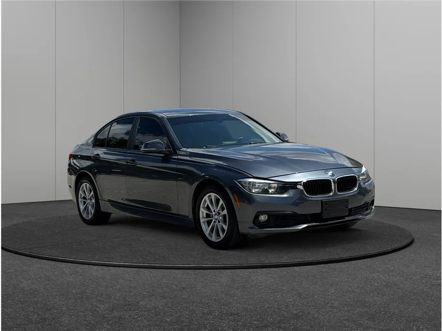 Used 2017 BMW 3 Series 320i xDrive Sedan 4D for sale in Jacksonville ...