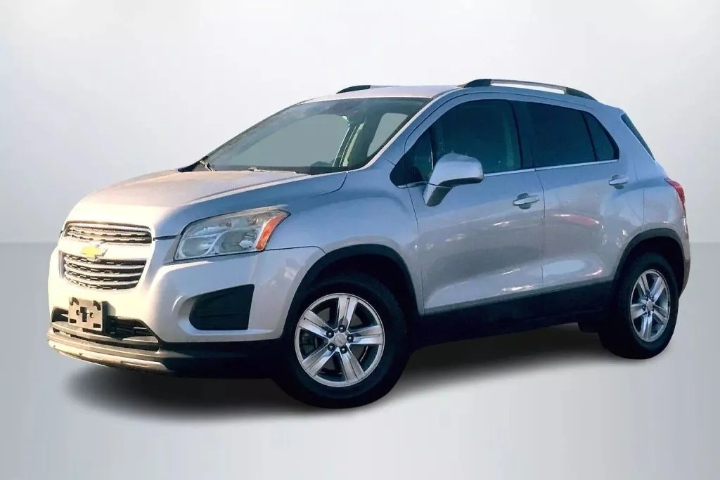 Used 2016 Chevrolet Trax LT Sport Utility 4D for sale in Janesville, WI ...