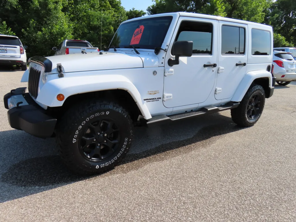Used 2013 Jeep Wrangler Unlimited Sahara for sale in Bedford, IN at B&B ...