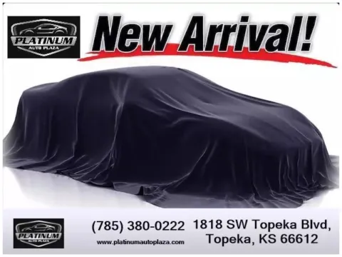Used pickup trucks for sale in Topeka, KS | Platinum Auto Plaza