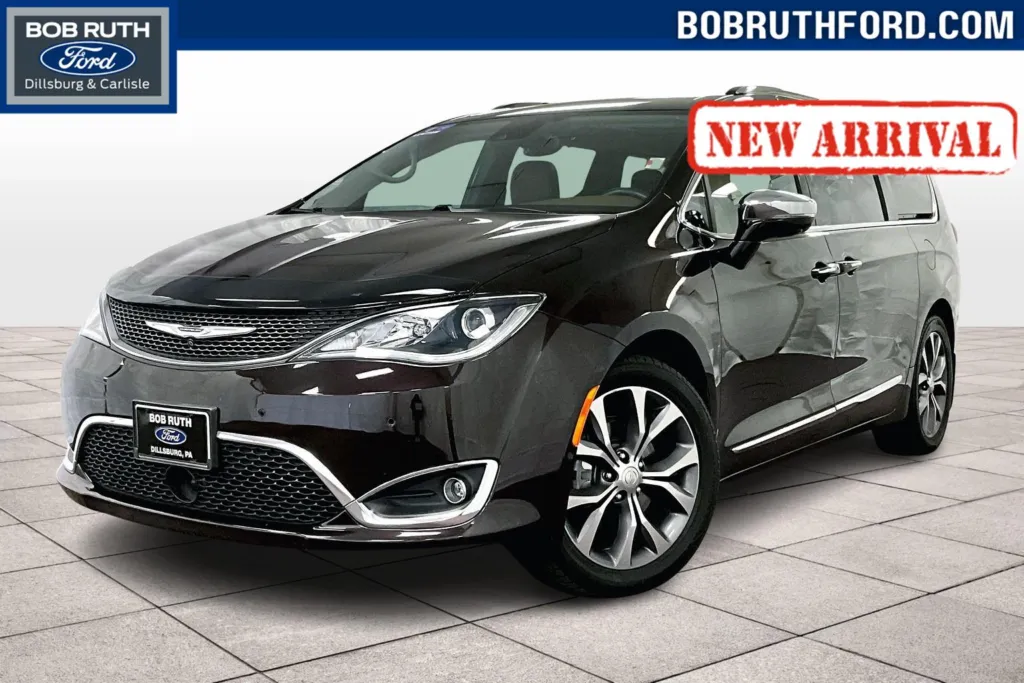 Used 2017 Chrysler Pacifica Limited for sale in Dillsburg, PA at Bob ...