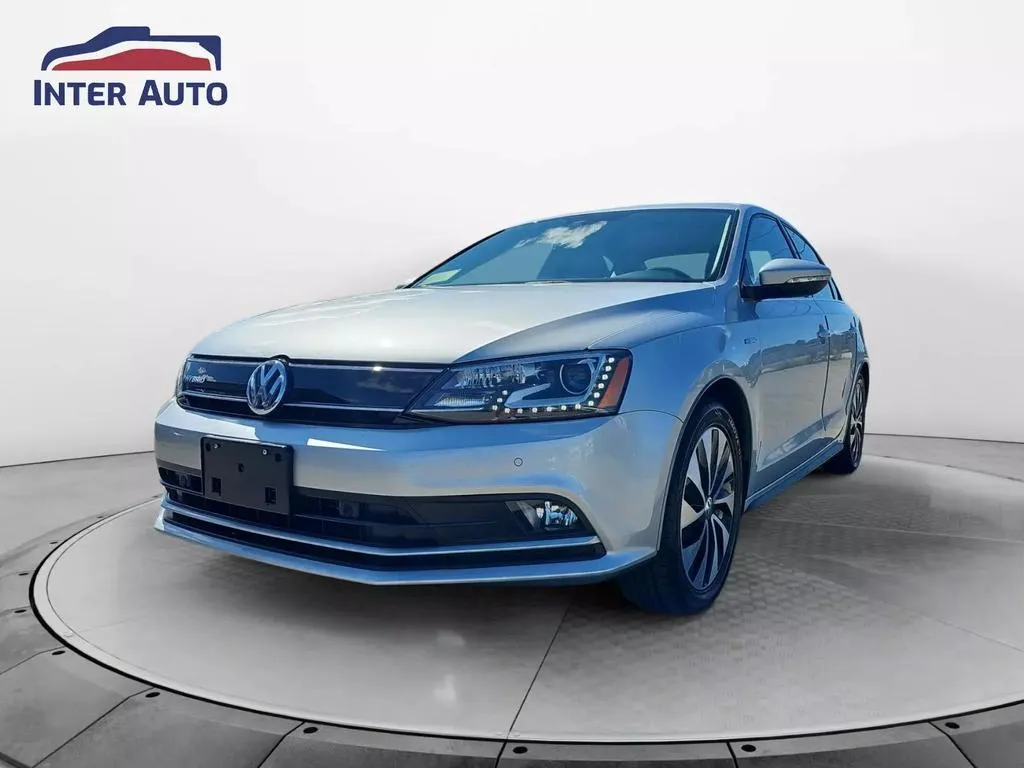 Used 2016 Volkswagen Jetta Hybrid SEL Premium Sedan 4D for sale in ...