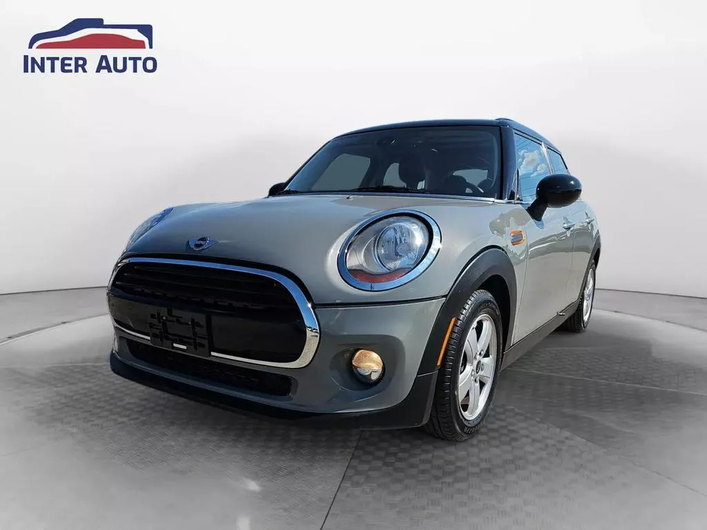 Used 2018 MINI Hardtop 4 Door Cooper Hatchback 4D for sale in ...