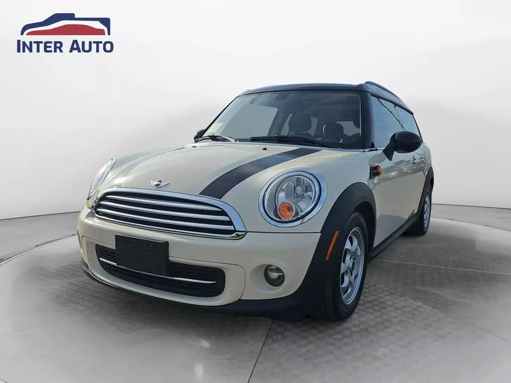 Used 2013 MINI Clubman Cooper Hatchback 3D for sale in Plainville, MA ...