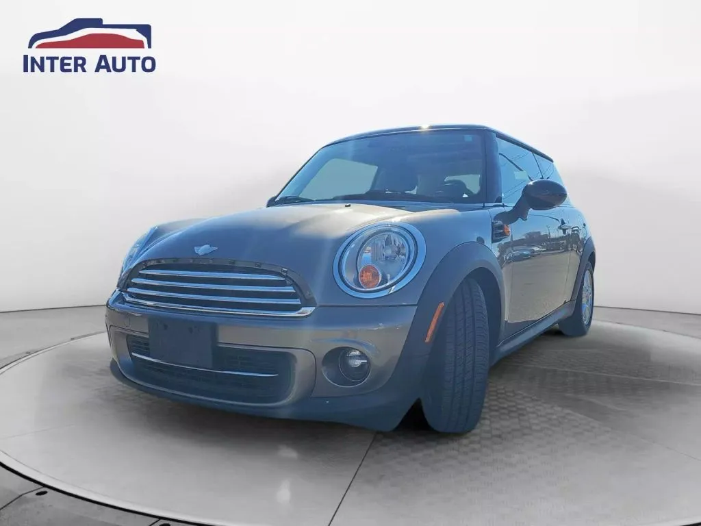 Used 2013 MINI Hardtop Cooper Hatchback 2D for sale in Plainville, MA ...