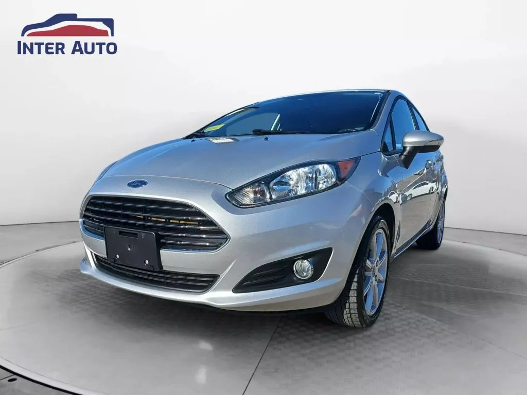 2015 Ford Fiesta Se Hatchback