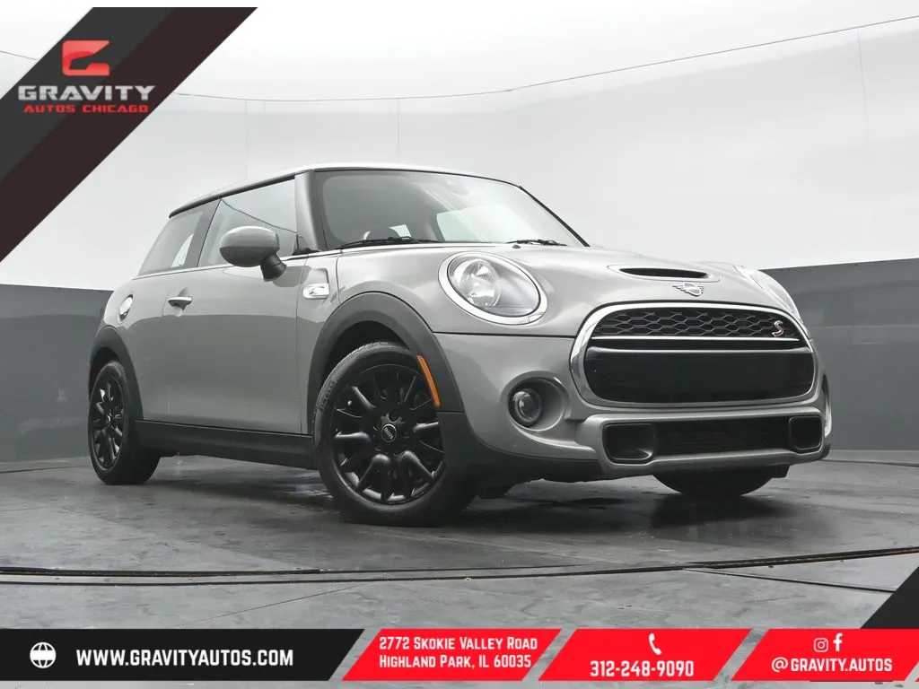 Used 2020 MINI Cooper S Classic for sale in Highland Park, IL at ...