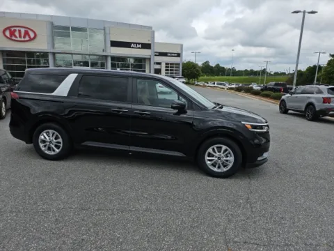 2024 Kia Carnival LX for sale in Perry, GA | VIN: KNDNB4H37R6444878