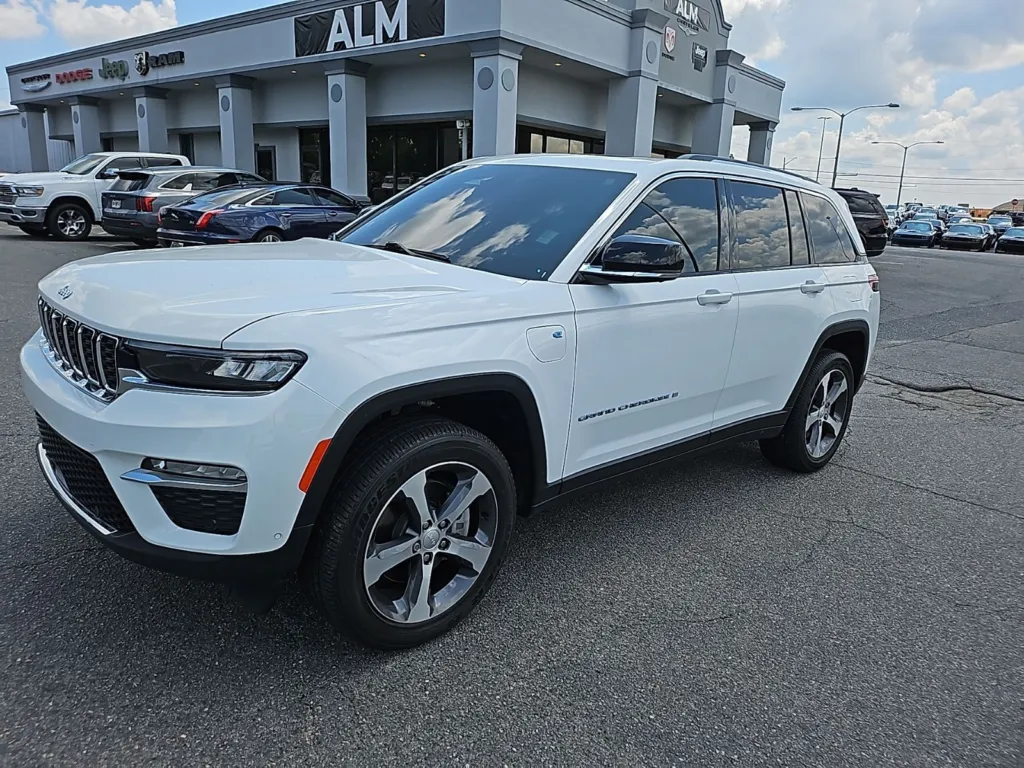 Used 2022 Jeep Grand Cherokee Base 4xe for sale in Perry, GA | VIN ...