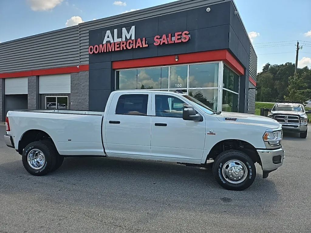 2024 Ram 3500 Tradesman for sale in Perry, GA at ALM Cars | VIN: 3C63RRGL3RG350231