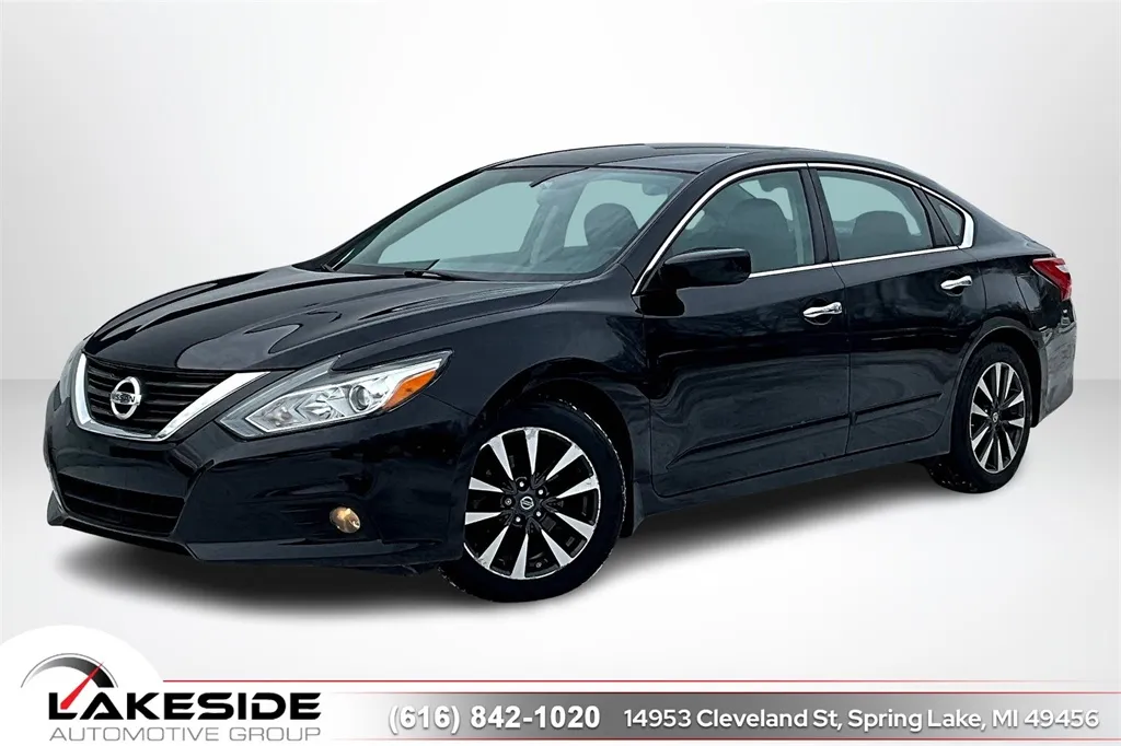 Used 2016 Nissan Altima 2.5 SV for sale in Spring Lake, MI at Lakeside ...