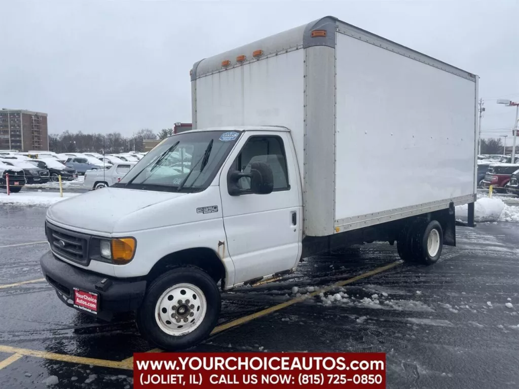 Used 2004 Ford Econoline Commercial Cutaway E 350 SD 2dr Commercial ...