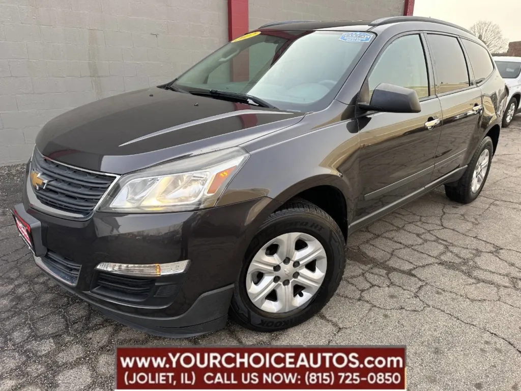Used 2017 Chevrolet Traverse LS for sale in Joliet, IL at Your Choice ...