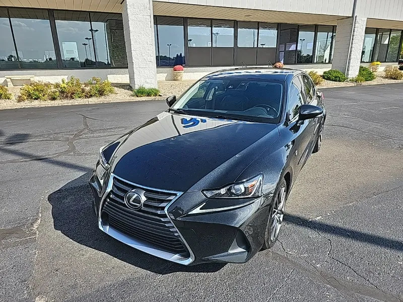 Used 2017 Lexus IS 350 for sale in Muncie, IN | VIN: JTHBE1D21H5030651