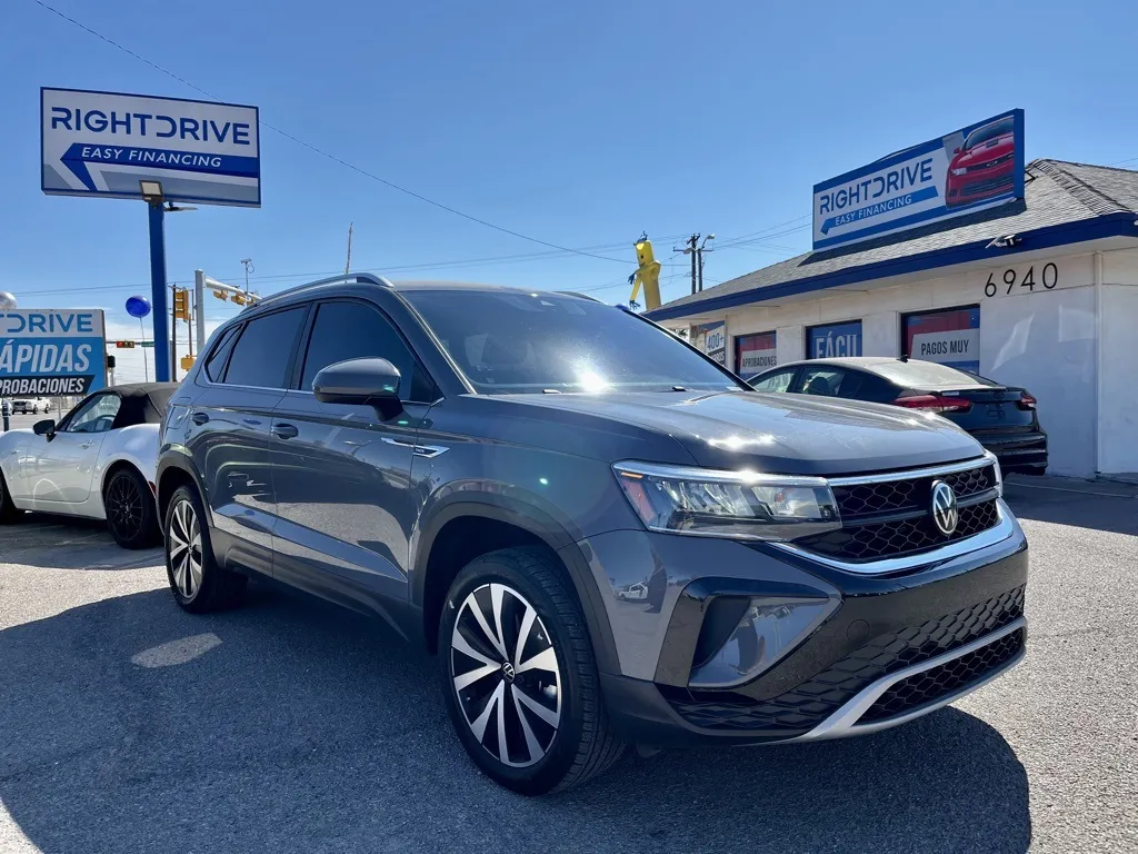 Used 2023 Volkswagen Taos 1.5T SE for sale in El Paso, TX at RightDrive ...