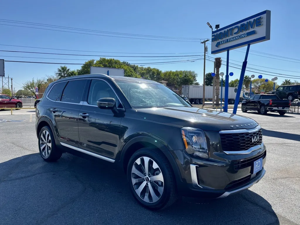 Used 2022 Kia Telluride S for sale in El Paso, TX at RightDrive | VIN ...