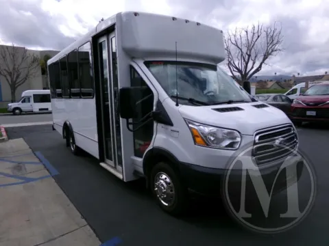 New & Used Commercial Buses for Sale | Master's Transportation