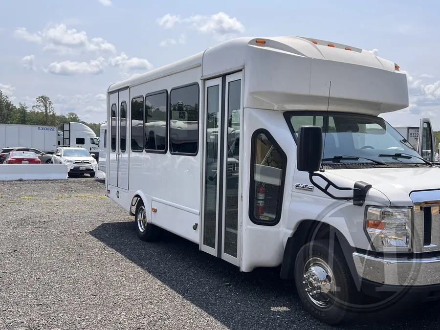 Used 2019 Glaval UNIVERSAL for sale in Capitol Heights, MD | VIN ...