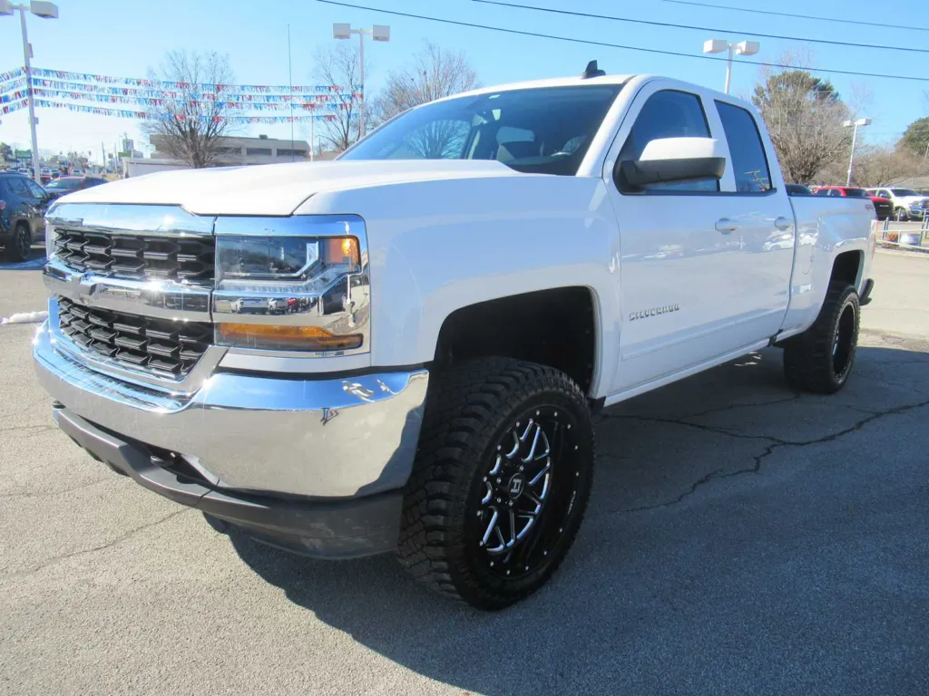 Used 2018 Chevrolet Silverado 1500 LT for sale in Jefferson City, TN at ...