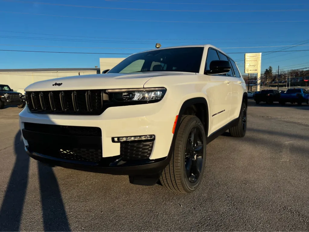 2025 Jeep Grand Cherokee L Limited for sale in Morristown, TN at Farris ...