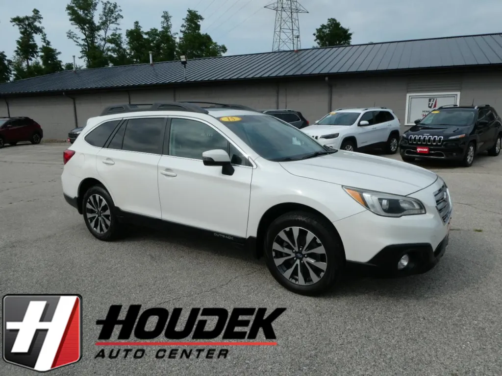 Used 2015 Subaru Outback 2.5i Limited for sale in Marion, IA at Houdek ...