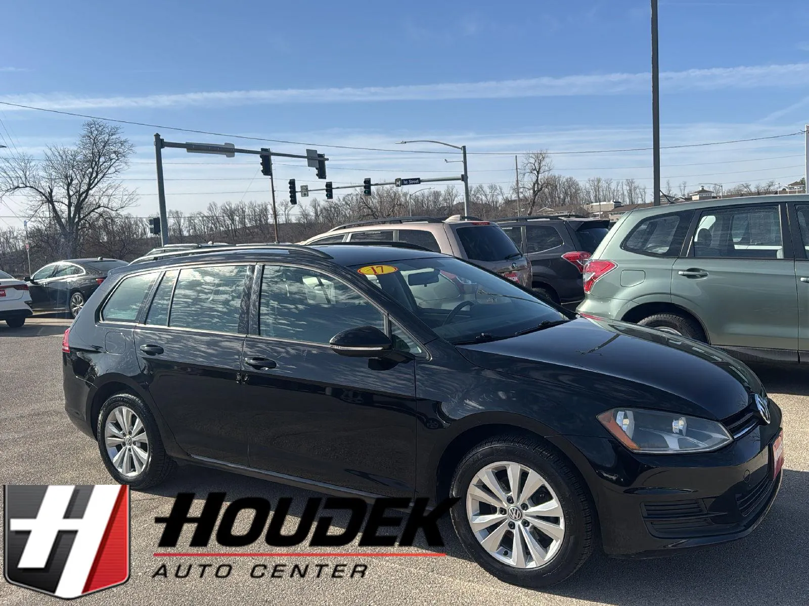 Used 2017 Volkswagen Golf SportWagen S for sale in Marion, IA at Houdek ...