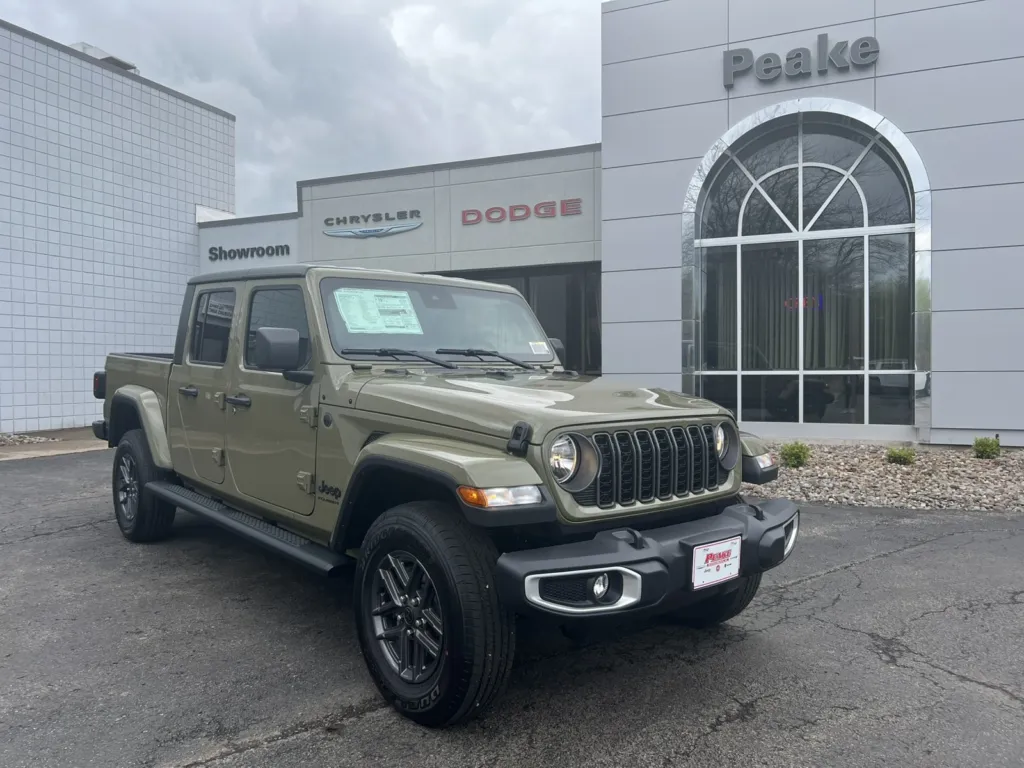 2025 Jeep Gladiator Nighthawk for sale in Sodus, NY at Peake Chrysler ...
