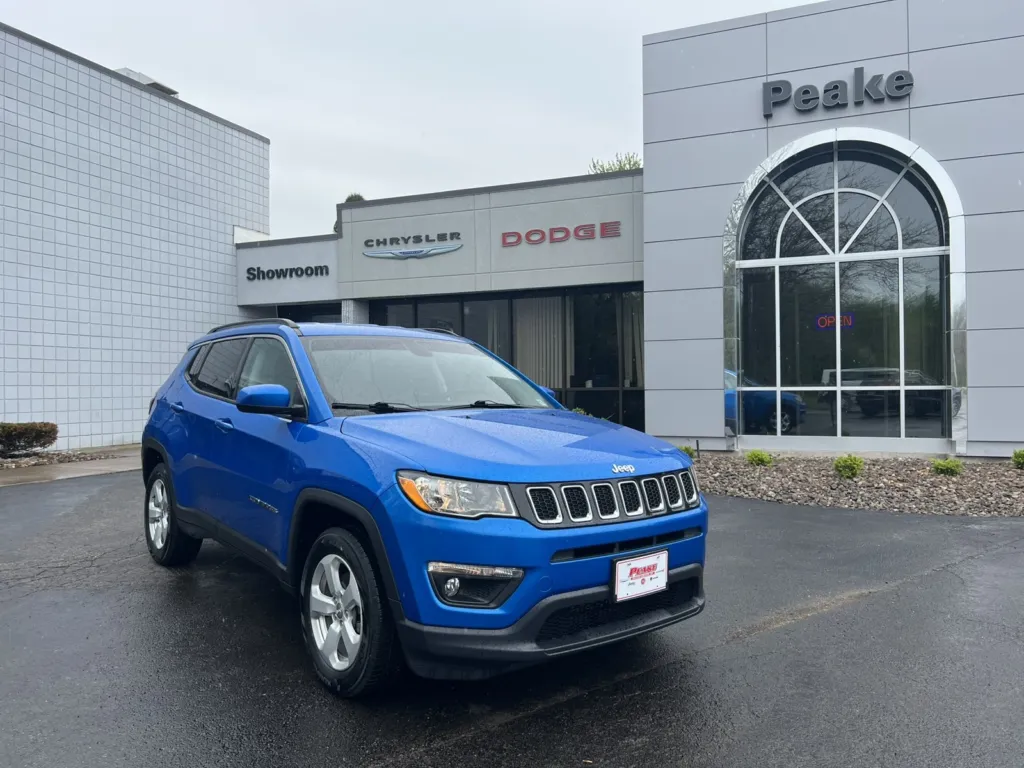 Used 2021 Jeep Compass Latitude for sale in Sodus, NY at Peake Chrysler ...
