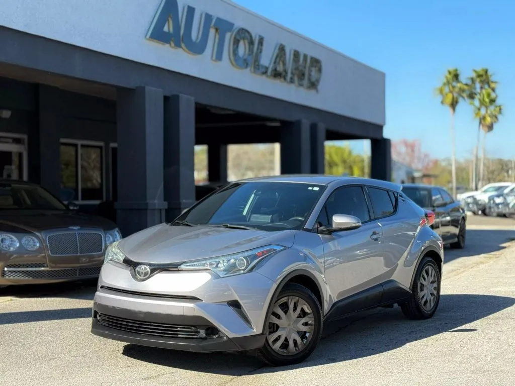Used 2019 Toyota C-HR LE Sport Utility 4D for sale in Jacksonville, FL ...