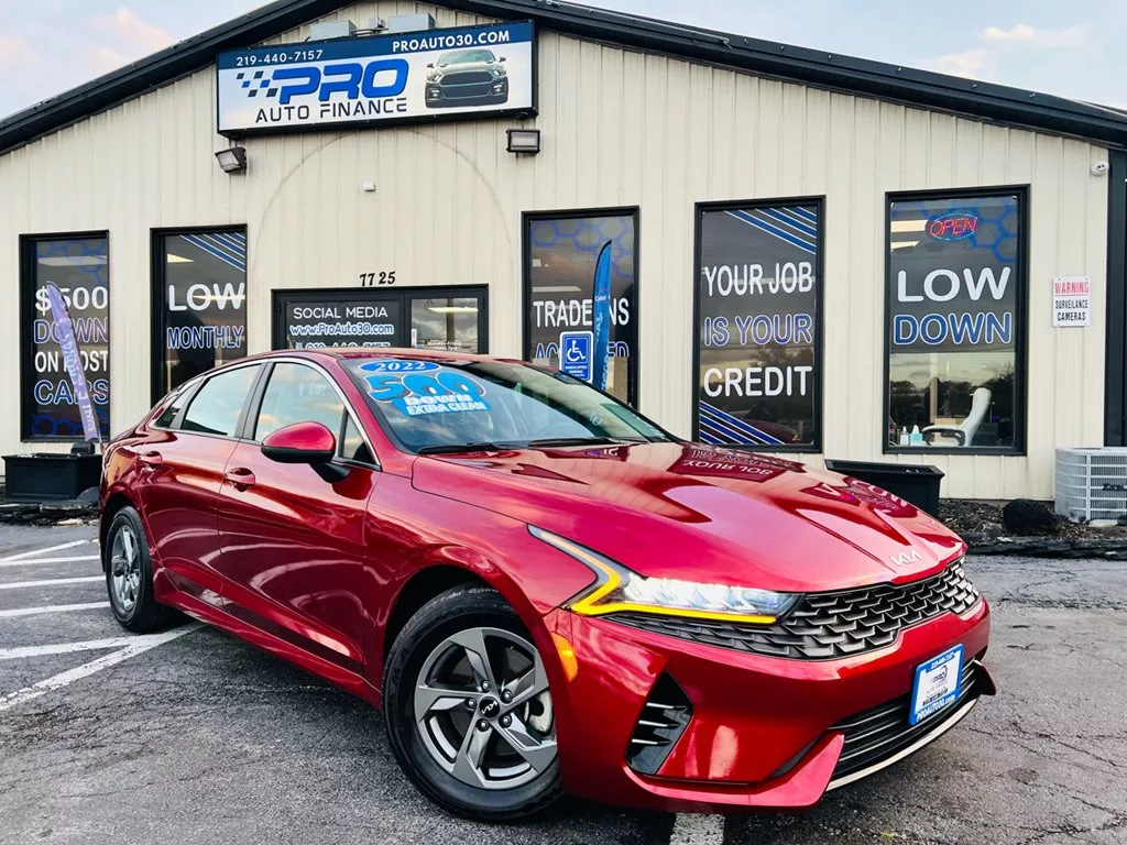 Used 2022 KIA K5 LXS for sale in Crown Point, IN | VIN: 5XXG14J22NG121041