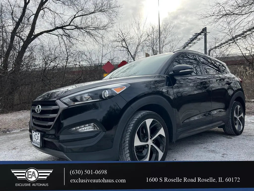 Used 2016 Hyundai Tucson Sport SUV 4D for sale in Roselle, IL at ...