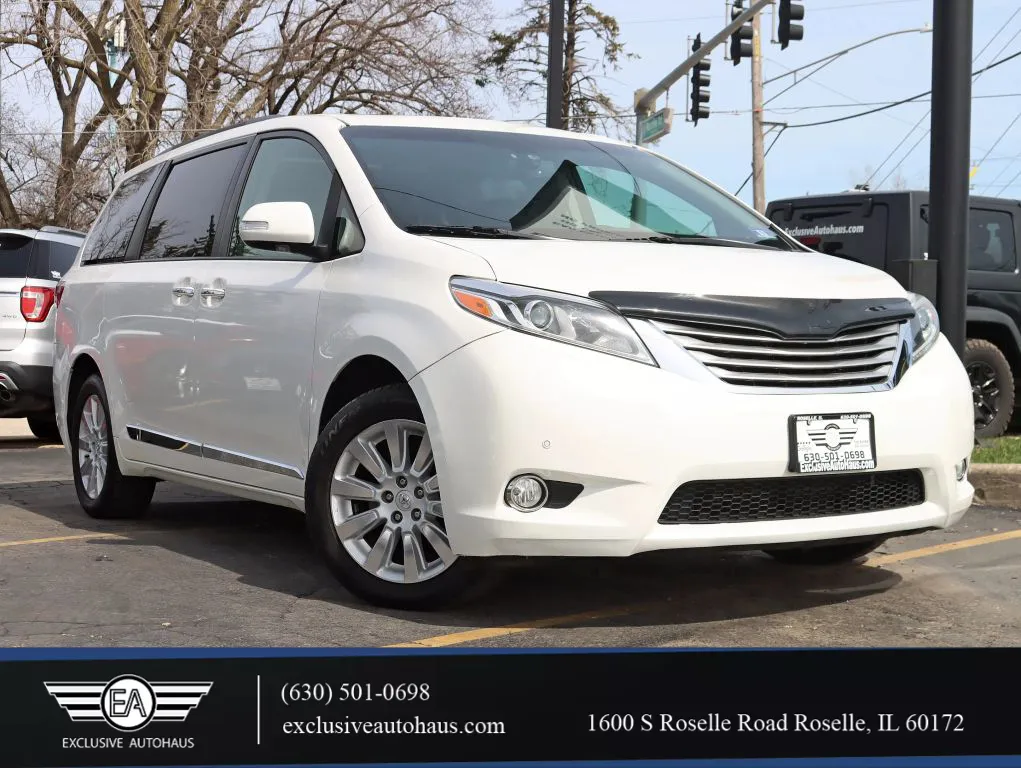 Used 2015 Toyota Sienna Limited Premium Minivan 4D for sale in Roselle ...