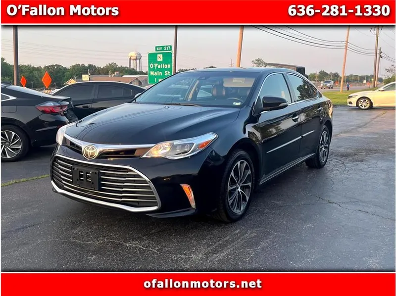 Used 2017 Toyota Avalon XLE Sedan 4D for sale in O’Fallon, MO at O ...