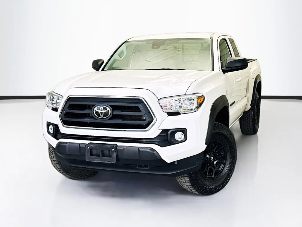 Used 2023 Toyota Tacoma SR5 V6 - SONAR - NAVIGATION & SX PACKAGE for ...