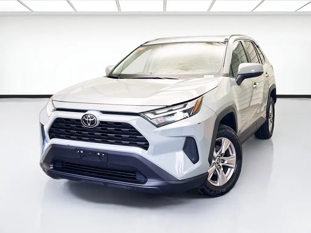 Used 2022 Toyota RAV4 XLE for sale in Montclair, CA at STG Auto Group ...