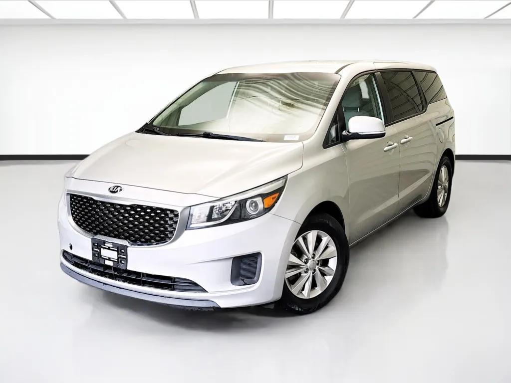 Used 2018 Kia Sedona LX for sale in Montclair, CA at STG Auto Group ...