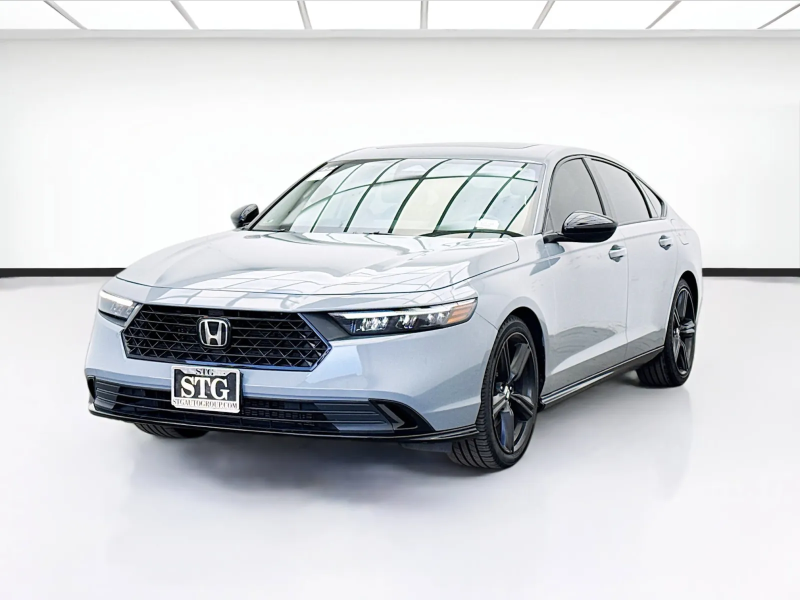 Used 2023 Honda Accord Hybrid Sport-L for sale in Bellflower, CA at STG ...