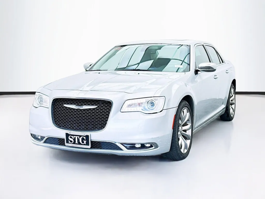 Used 2020 Chrysler 300 Limited for sale in Bellflower, CA at STG Auto ...