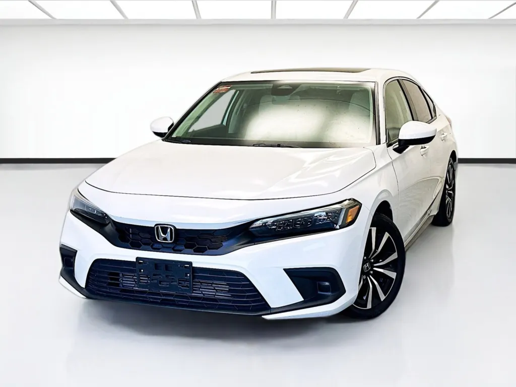 Used 2024 Honda Civic Hatchback EX-L for sale in Bellflower, CA at STG ...