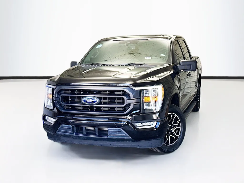 Used 2021 Ford F-150 XLT W/TWIN PANEL MOONROOF for sale in Bellflower ...