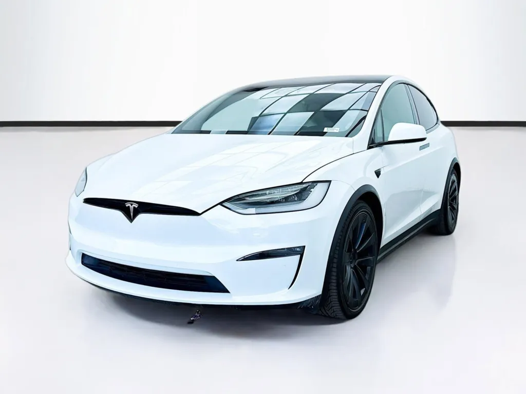 Used 2022 Tesla Model X Plaid for sale in Bellflower, CA | VIN ...