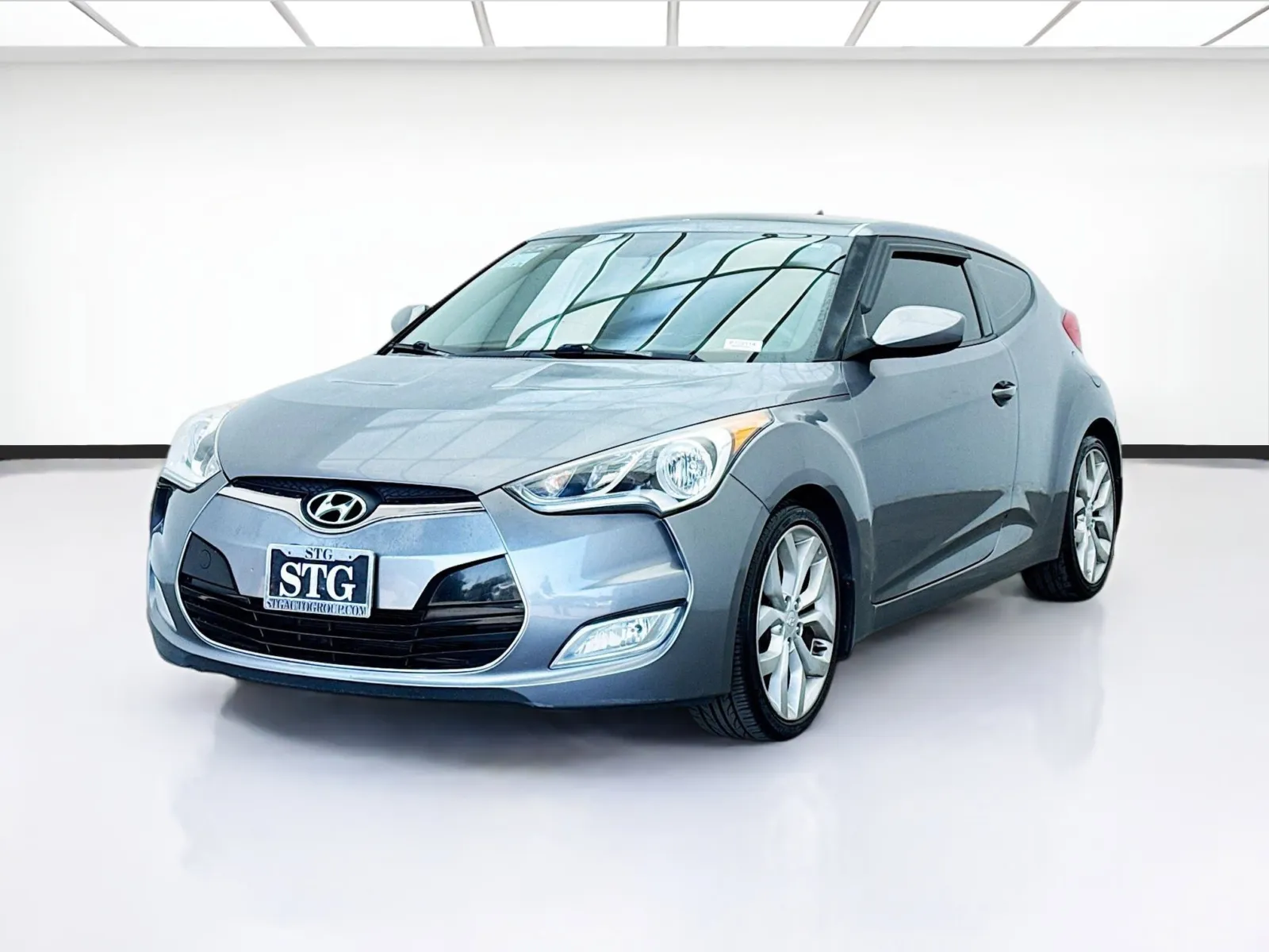 Used 2012 Hyundai Veloster Base w/Black for sale in Bellflower, CA at STG Auto Group | VIN ...